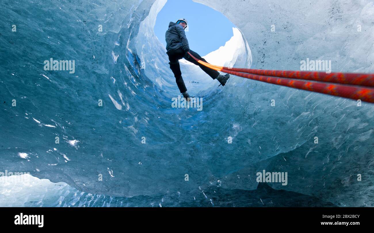 Cave of awe hi-res stock photography and images - Alamy