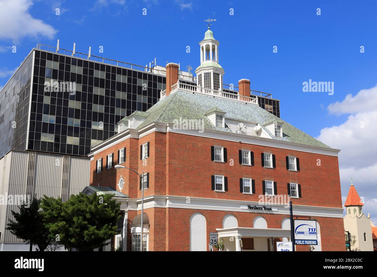 Northern trust building usa hi-res stock photography and images - Alamy