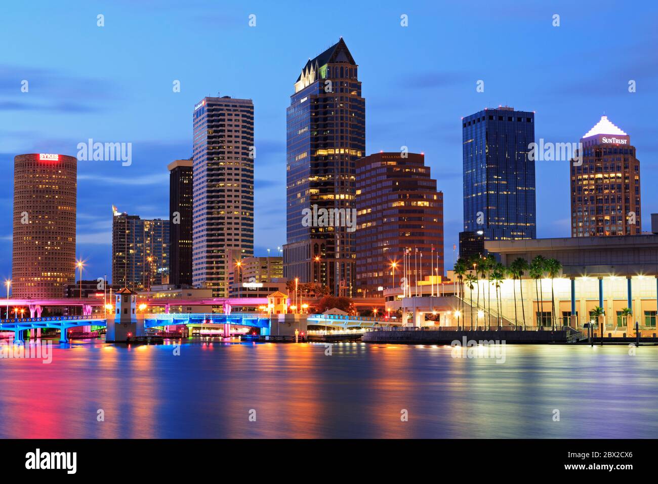 Tampa skyline florida hi-res stock photography and images - Alamy