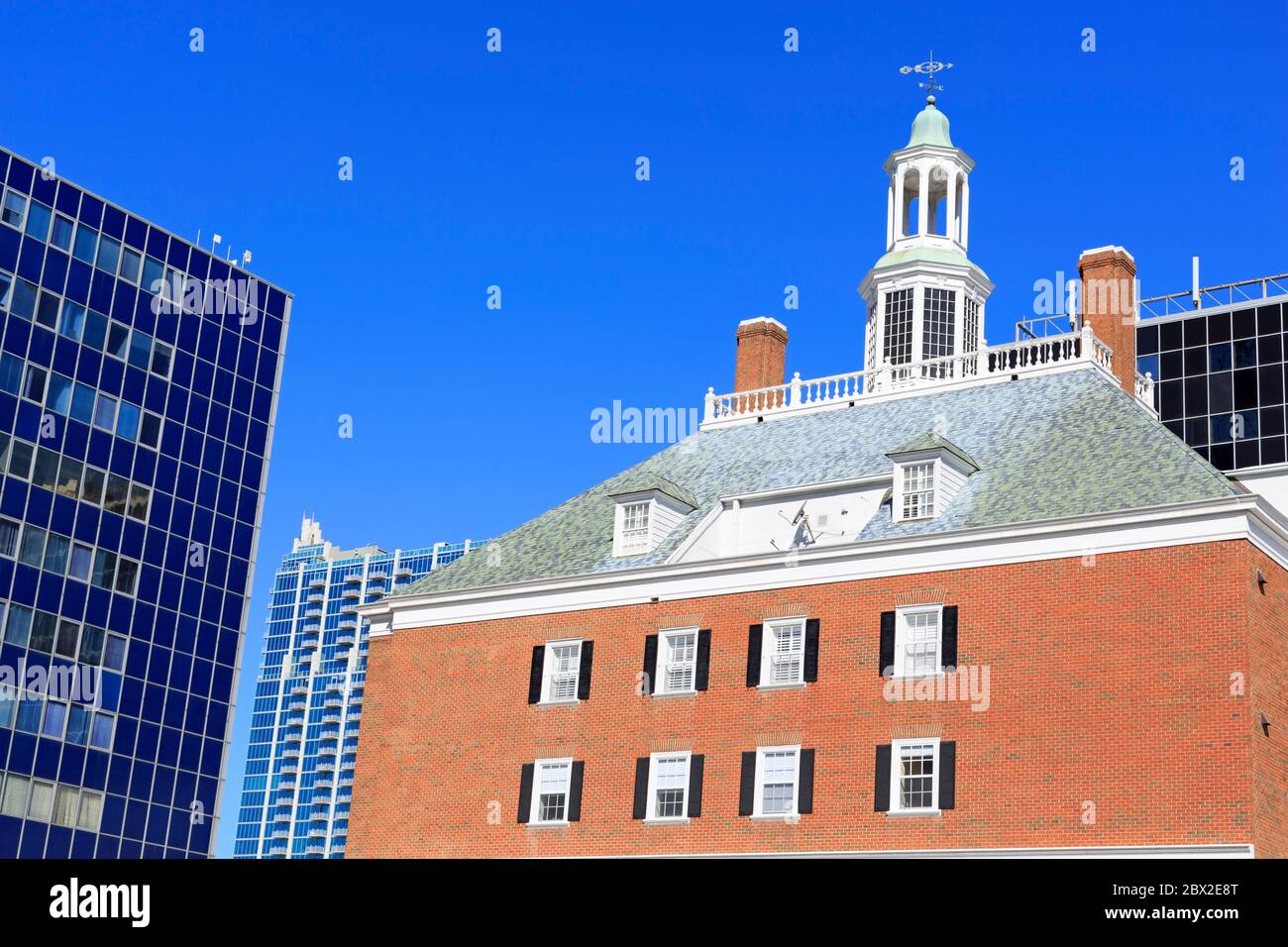 Northern trust hi-res stock photography and images - Alamy