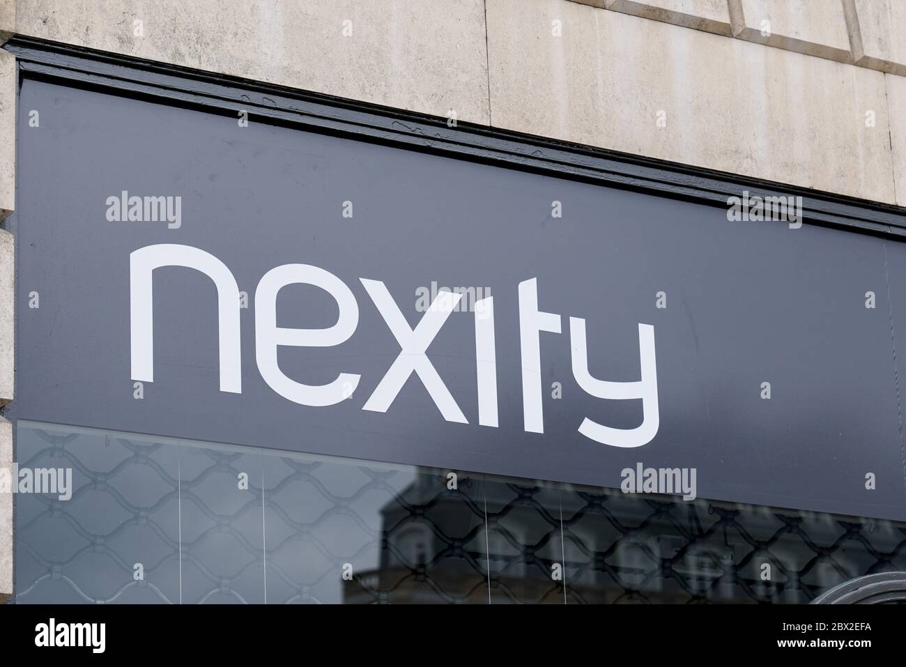Nexity sign hi-res stock photography and images - Alamy