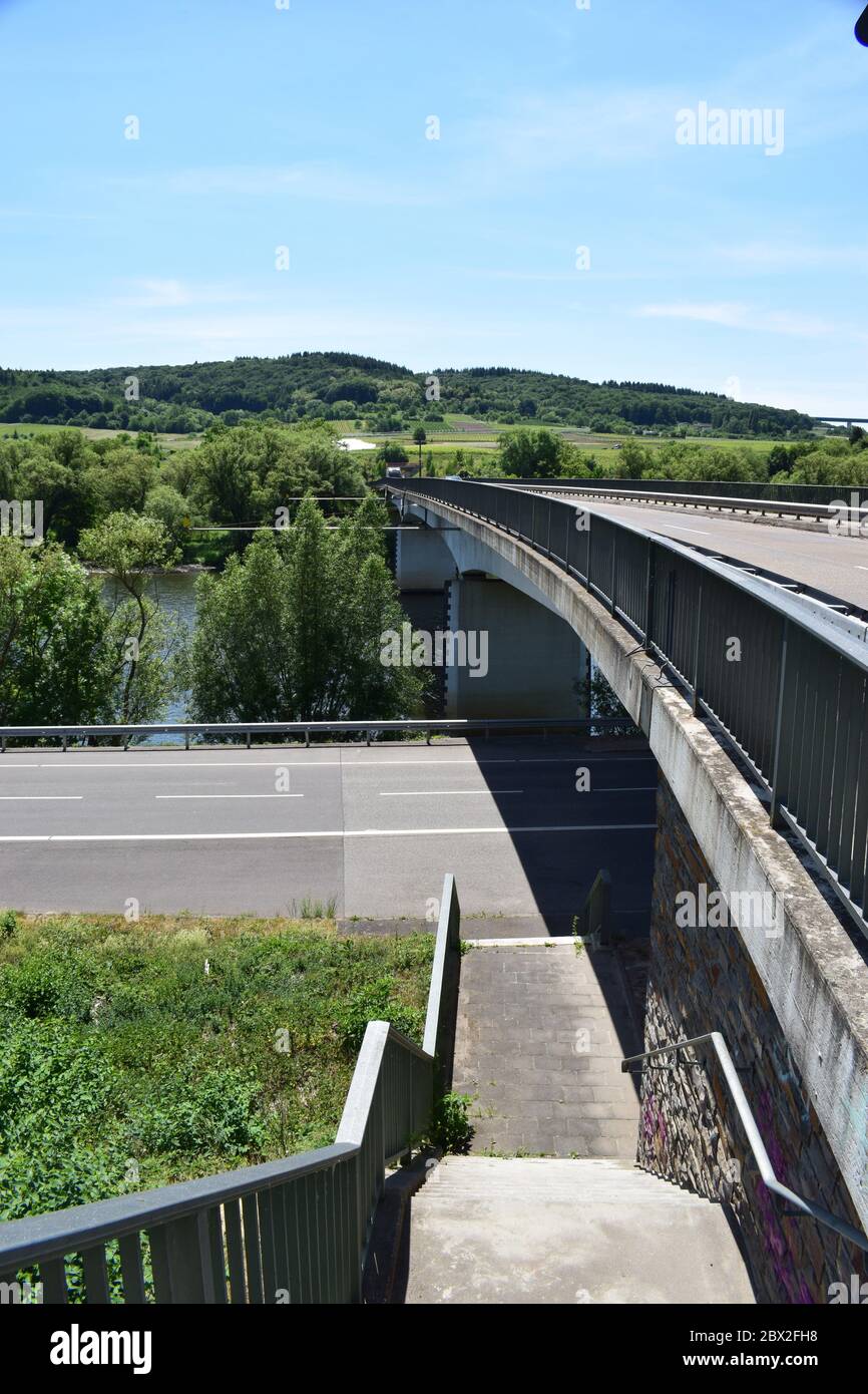 Mosel bridge near Lösnich Stock Photo - Alamy