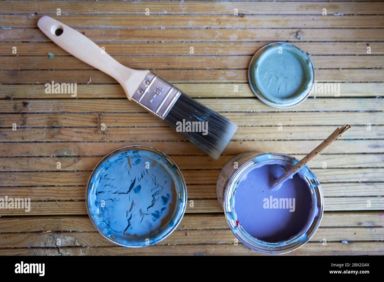 Ready for paint hi-res stock photography and images - Alamy