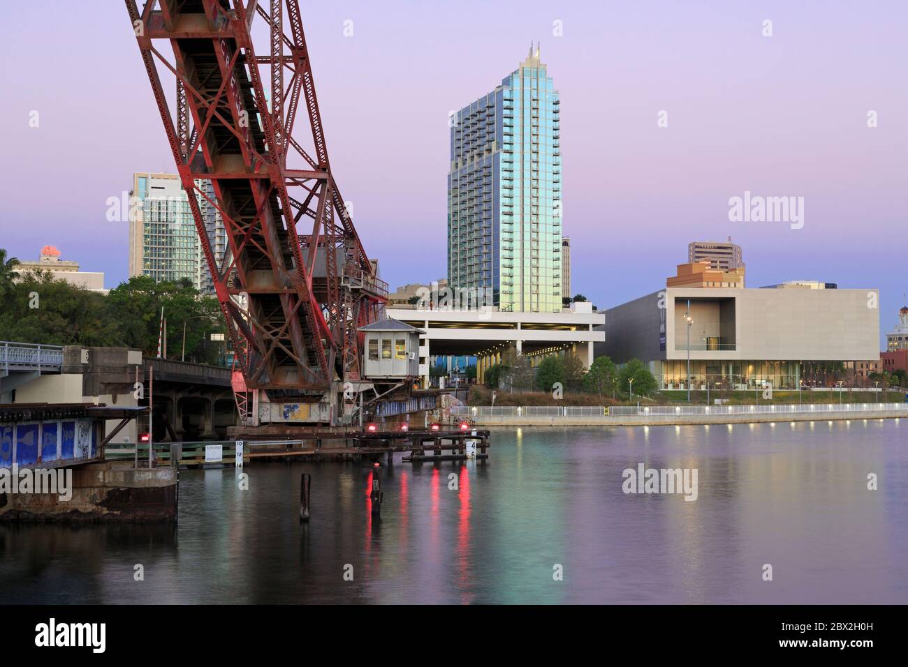 Csx skyscraper hi-res stock photography and images - Alamy