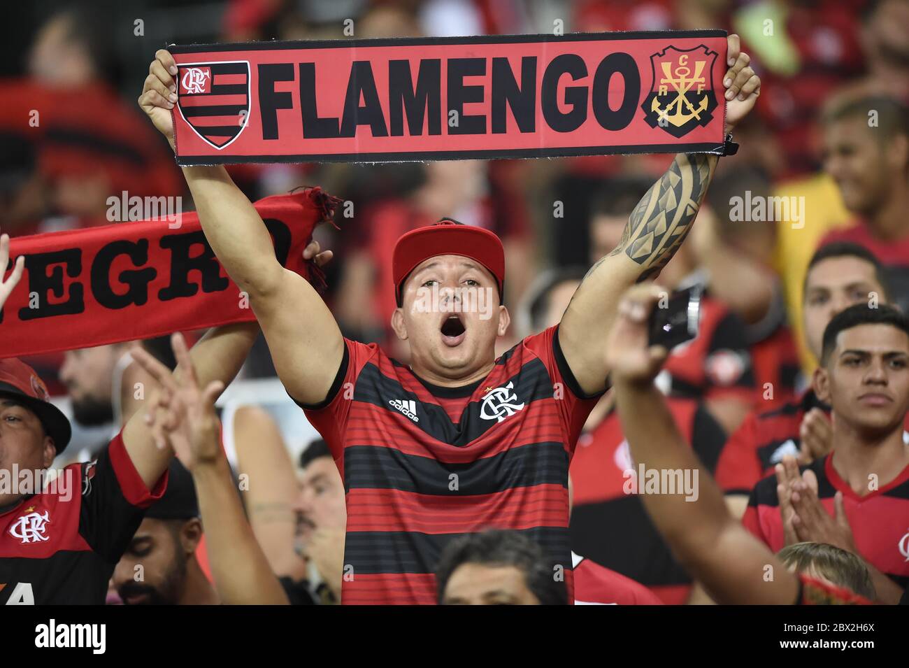Stadium of maracana full hi-res stock photography and images - Alamy