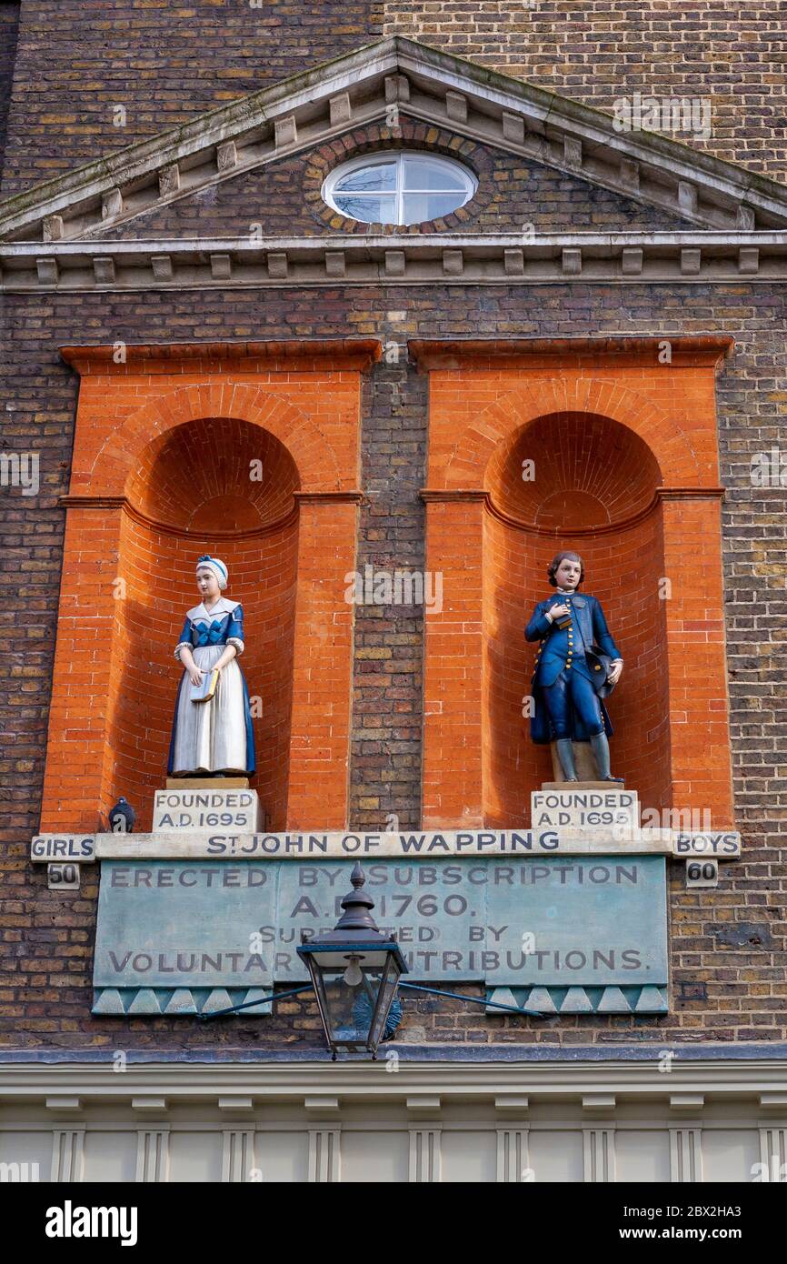 Wapping school hi-res stock photography and images - Alamy