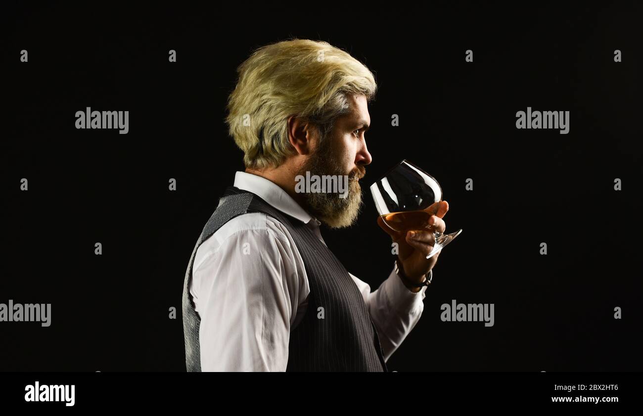 Elegant macho drink cognac. Matured in sherry casks. Whisky tasting ...