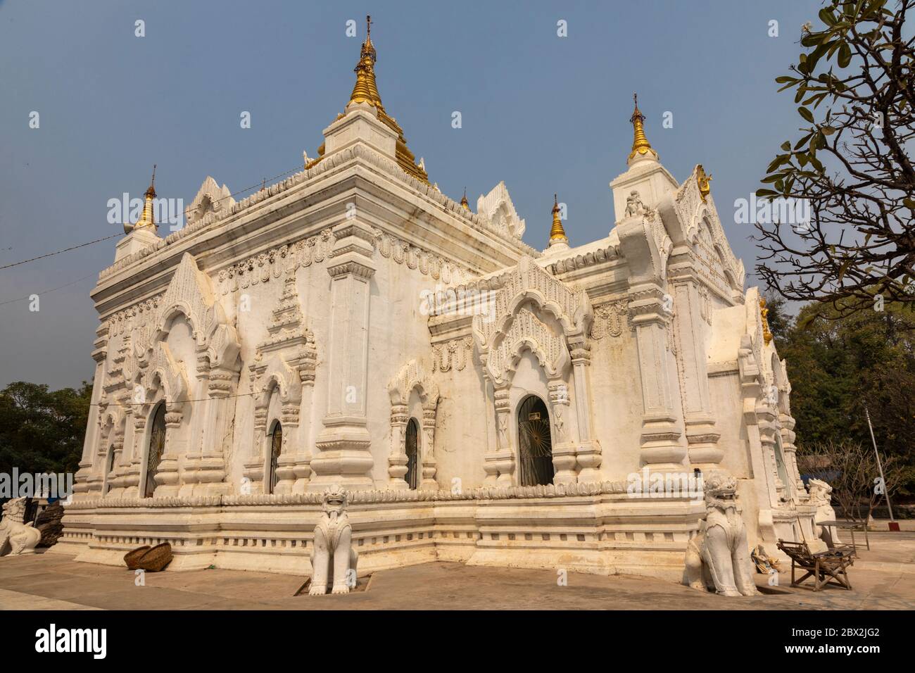 Wooden monastery hi-res stock photography and images - Alamy