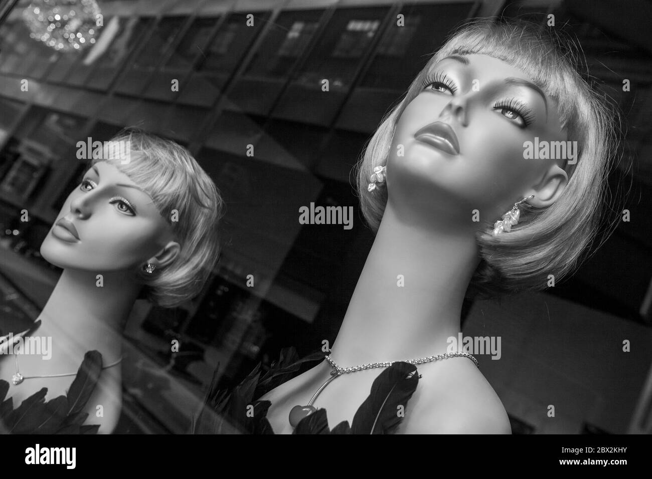 Mannequins retail Black and White Stock Photos & Images - Alamy