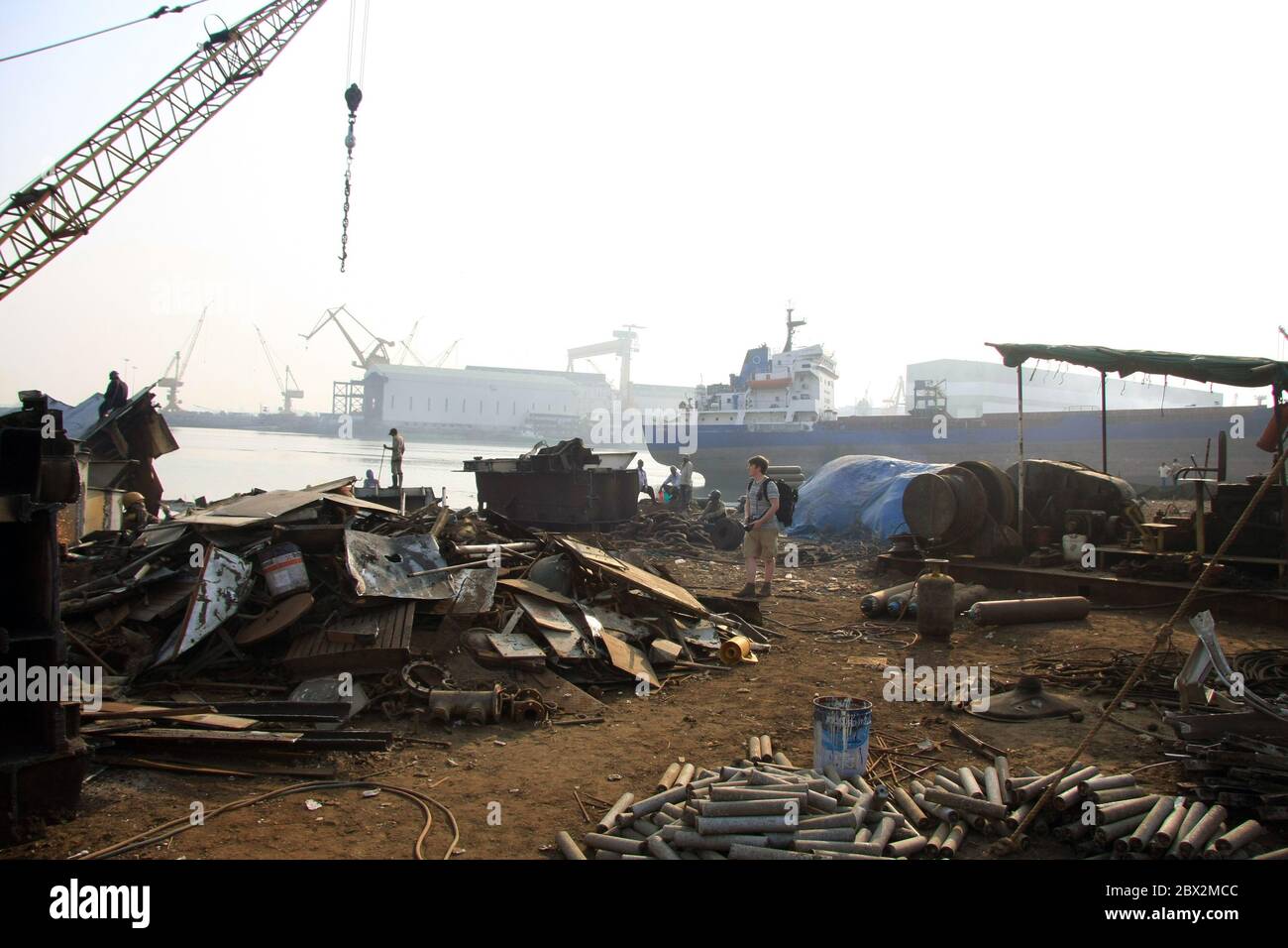 Shipbreaking Yard in Darukhana, Mumbai, India – INS Vikrant dismantling ...