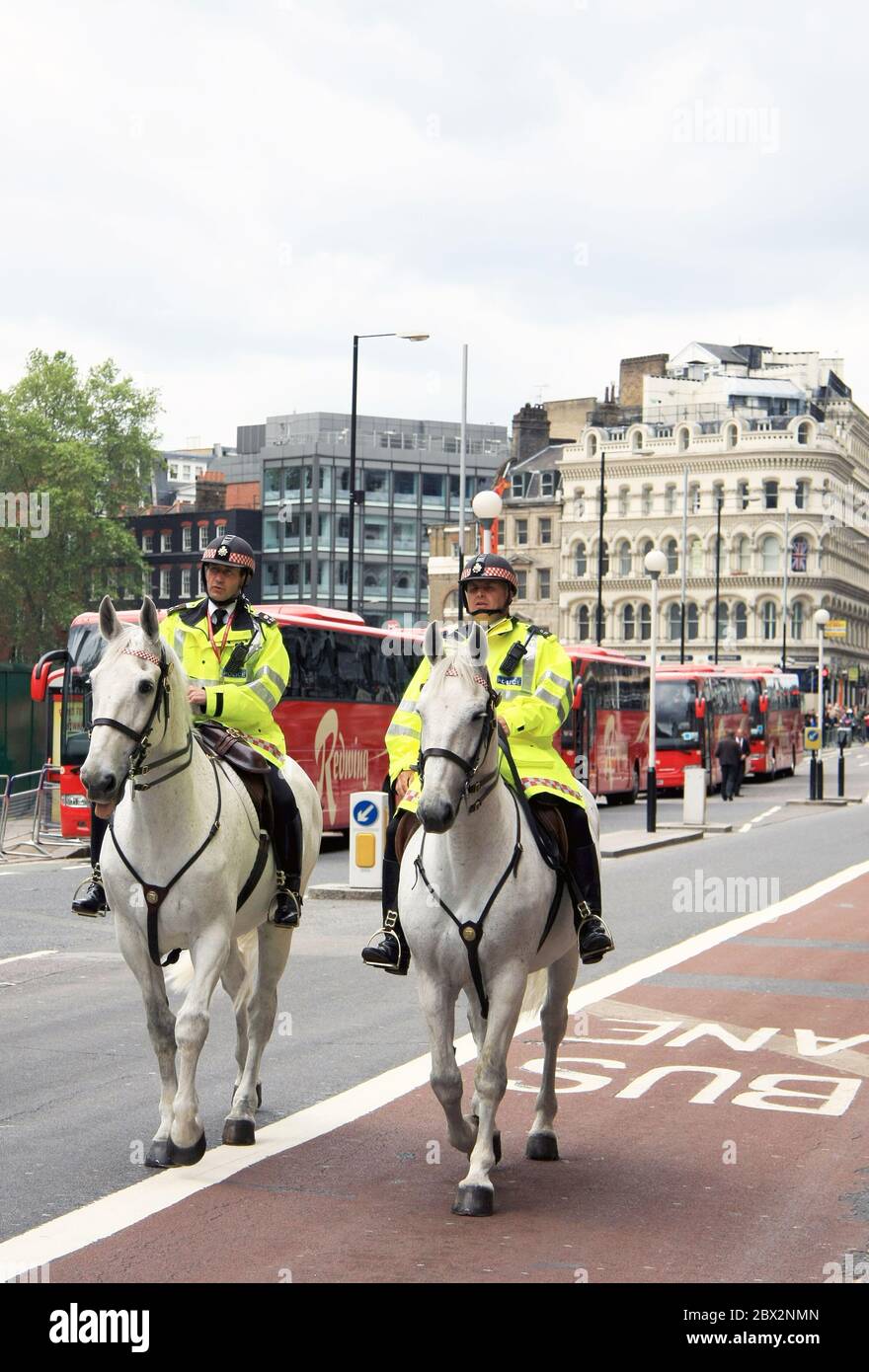 Patrol on horseback hi-res stock photography and images - Alamy