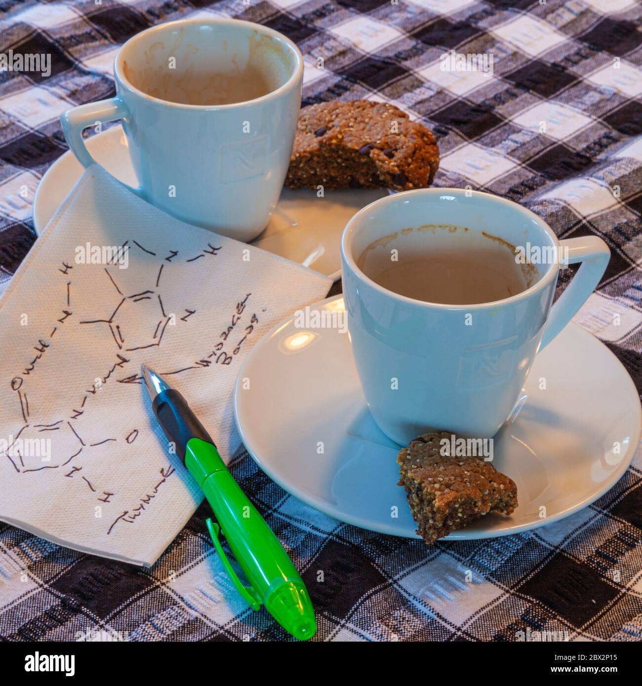 Chemical symbols hi-res stock photography and images - Alamy