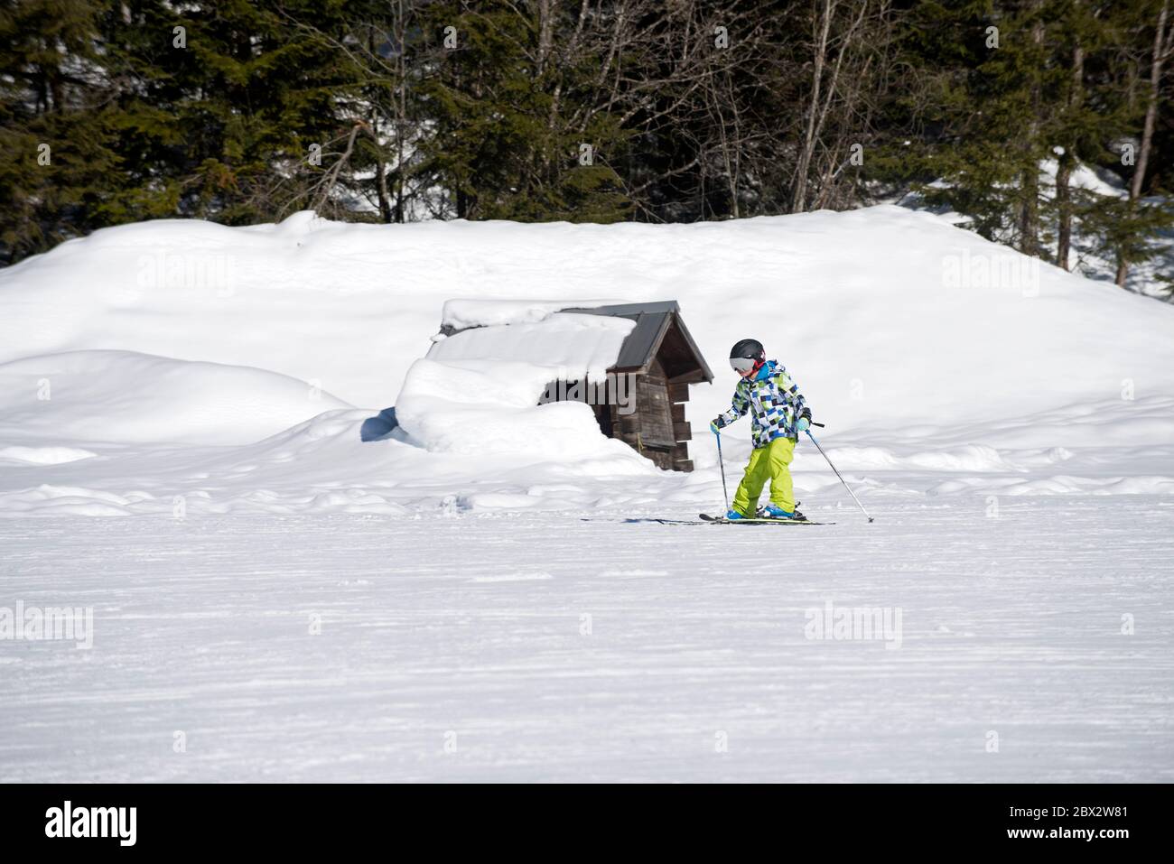 Skying alps hi-res stock photography and images - Alamy