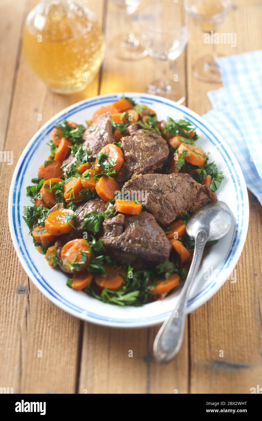 Beef and carrot hi-res stock photography and images - Alamy