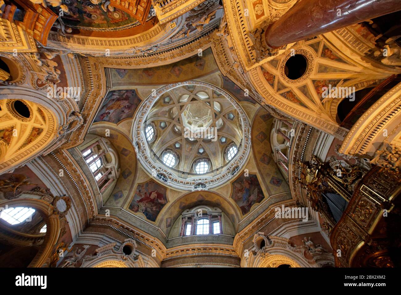 Italy, Piedmont, Turin, province, Turin, Piazza Castelo, San Lorenzo ...