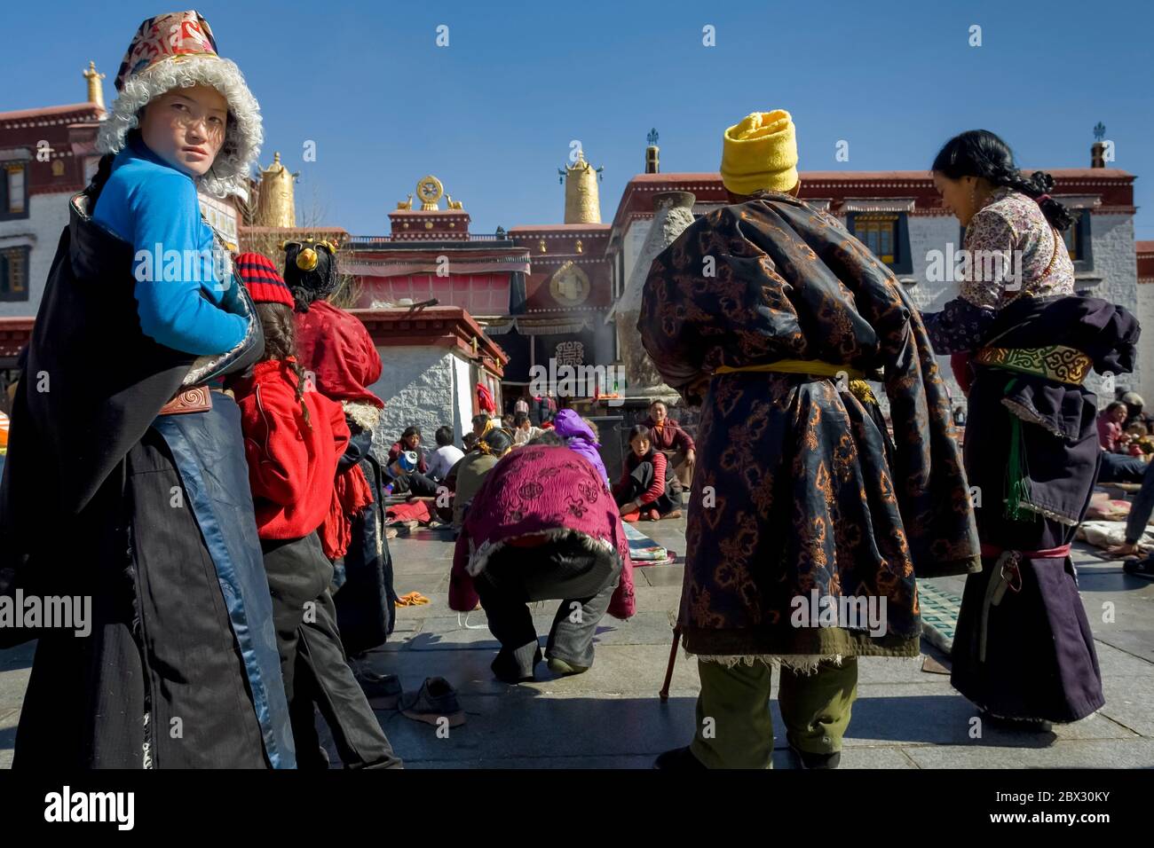 China, Tibet Autonomous Region, Lhasa, Barkhor or old Tibetan quarter ...