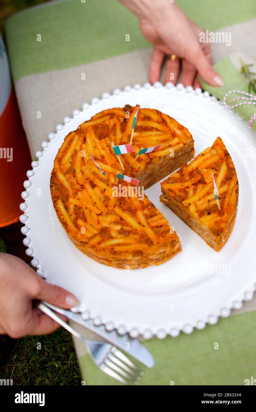 Pasta cake hi-res stock photography and images - Alamy