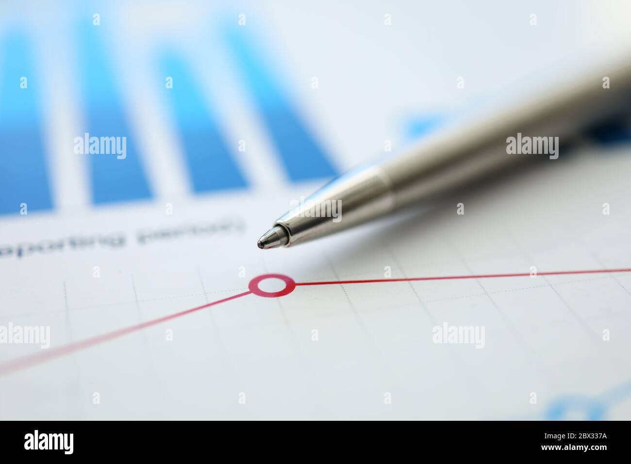 Statistical curve hi-res stock photography and images - Alamy