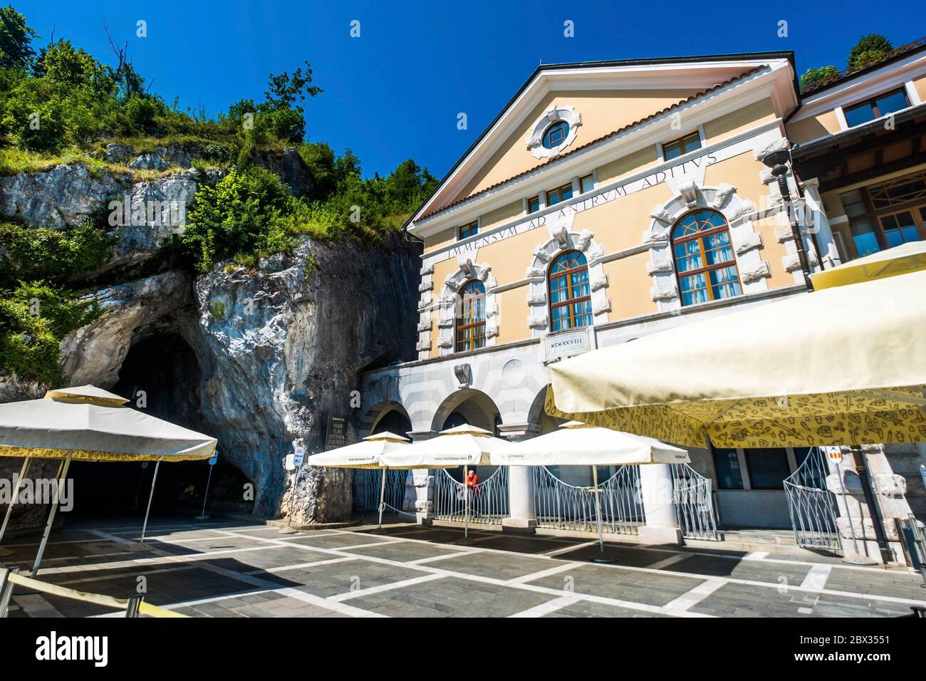 Slovenia, Inner-Carniola, Postojna cave also called Adelsberg cave ...
