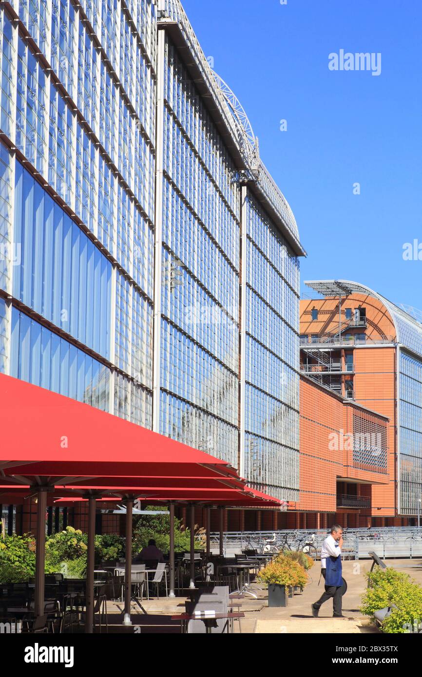 France, Rhone, Lyon, Cité Internationale designed by Renzo Piano and ...