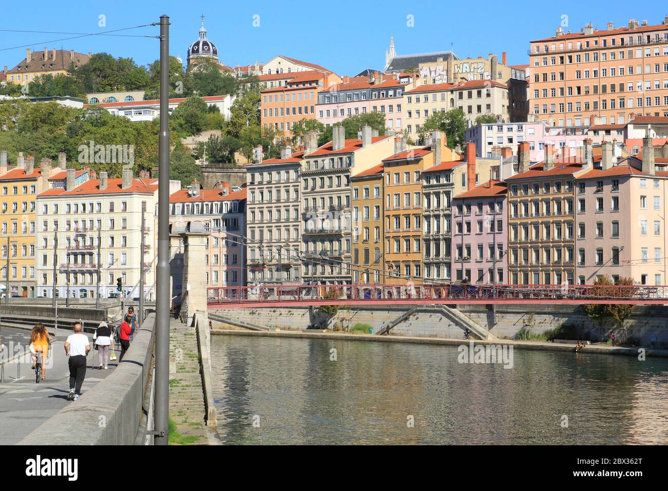 Saint vincent footbridge hi-res stock photography and images - Alamy