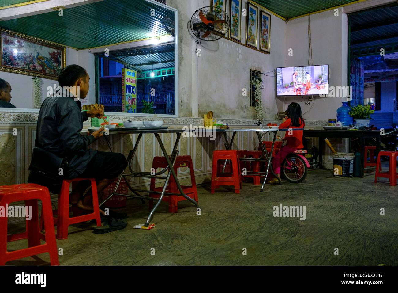 Vietnam, Yen Bai province, Mu Cang Chai, restaurant Stock Photo - Alamy