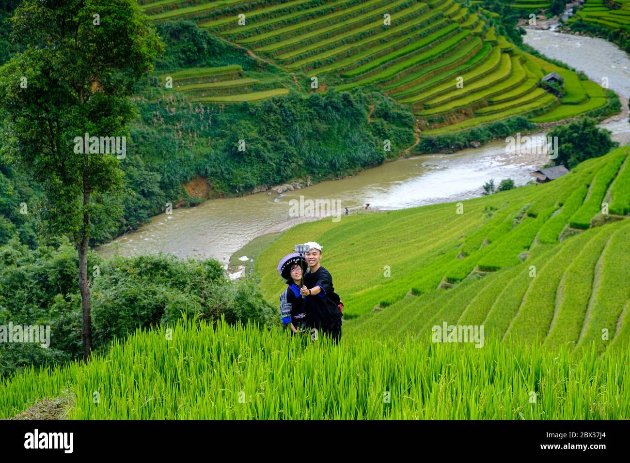 Vietnam, Yen Bai province, Mu Cang Chai, young vietnamese couple ...