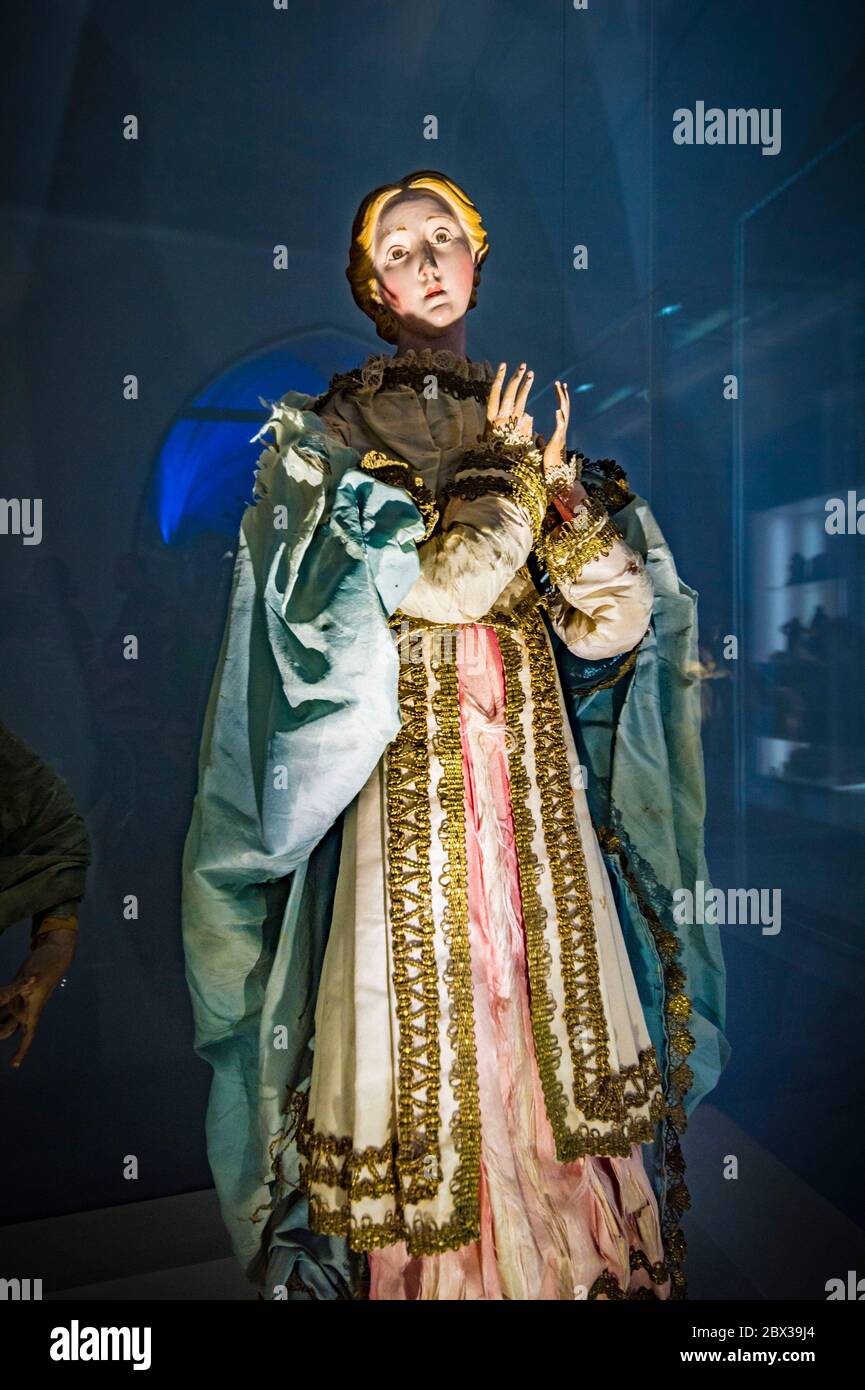 France, Bouches du Rhone, Alpilles regional natural park, Les Baux de ...