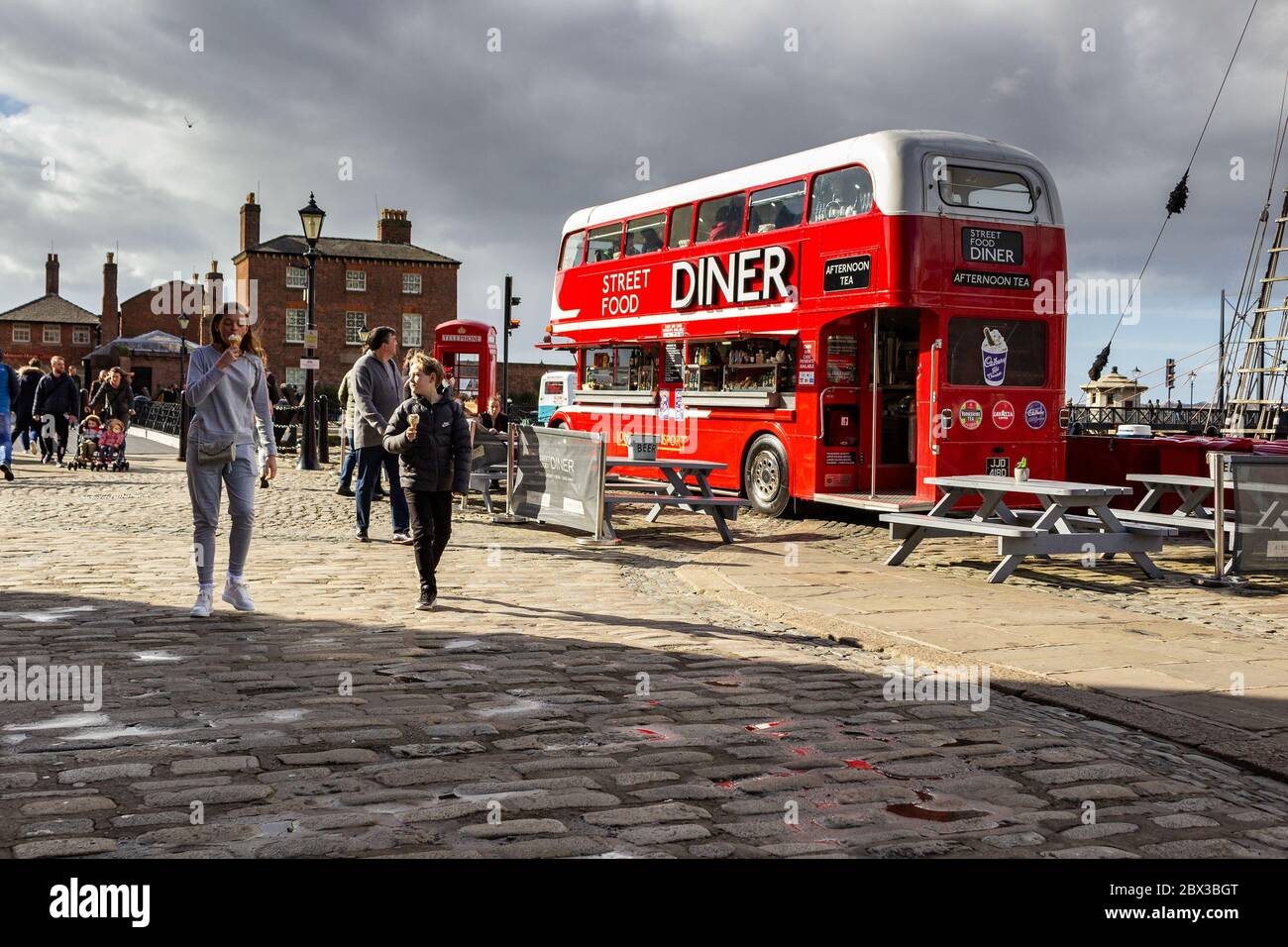 Street Food Diner (The Red Bus cafe), Albert Dock, Liverpool Stock ...
