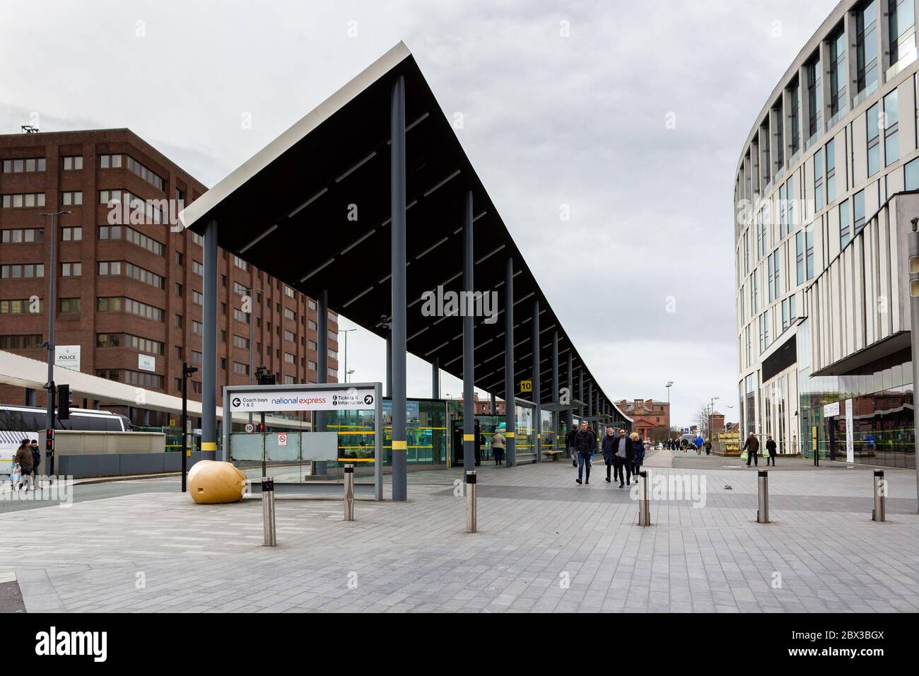 Liverpool One Bus station shelter, Canning Place, Liverpool Stock Photo ...