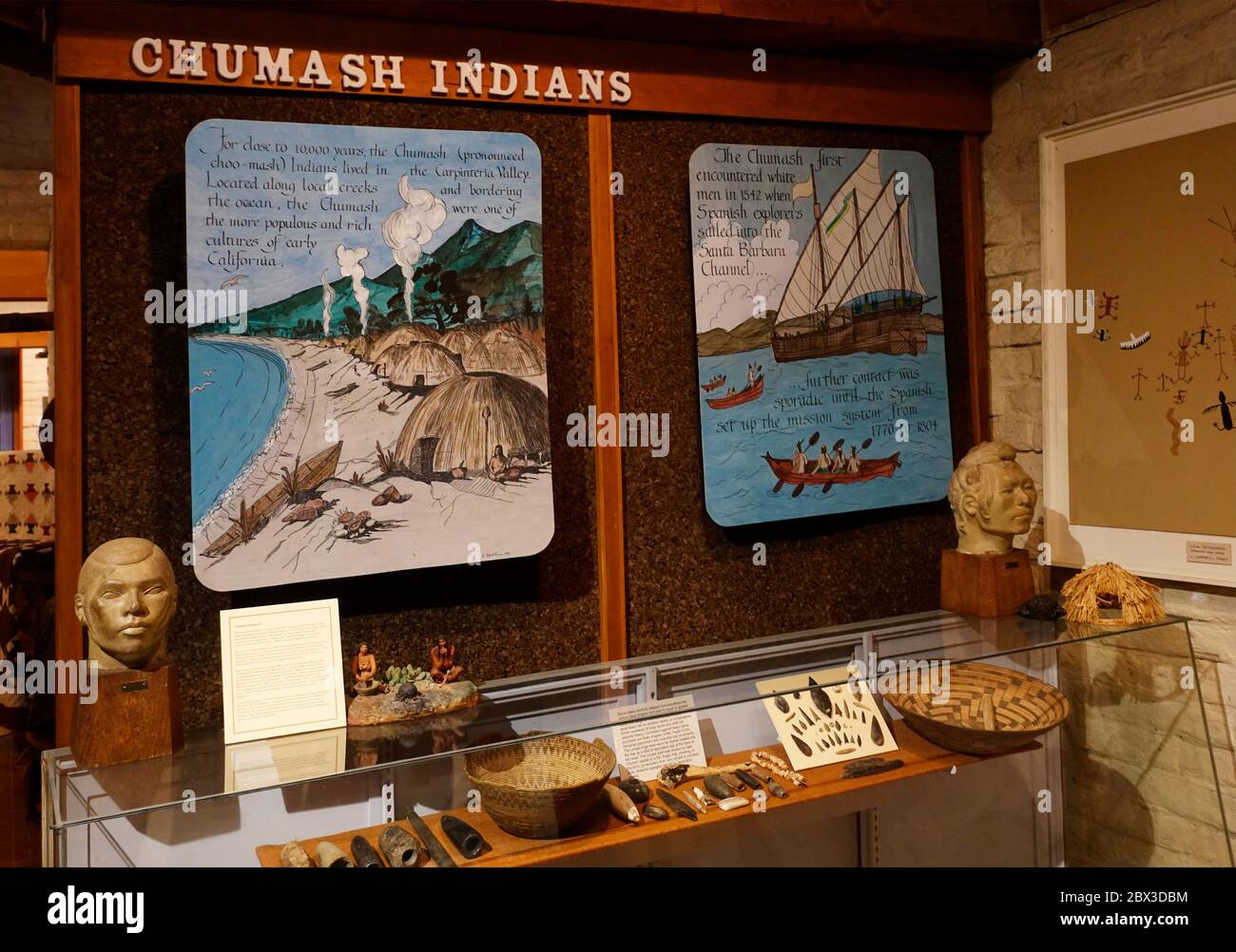 Native american museum artifact hi-res stock photography and images - Alamy