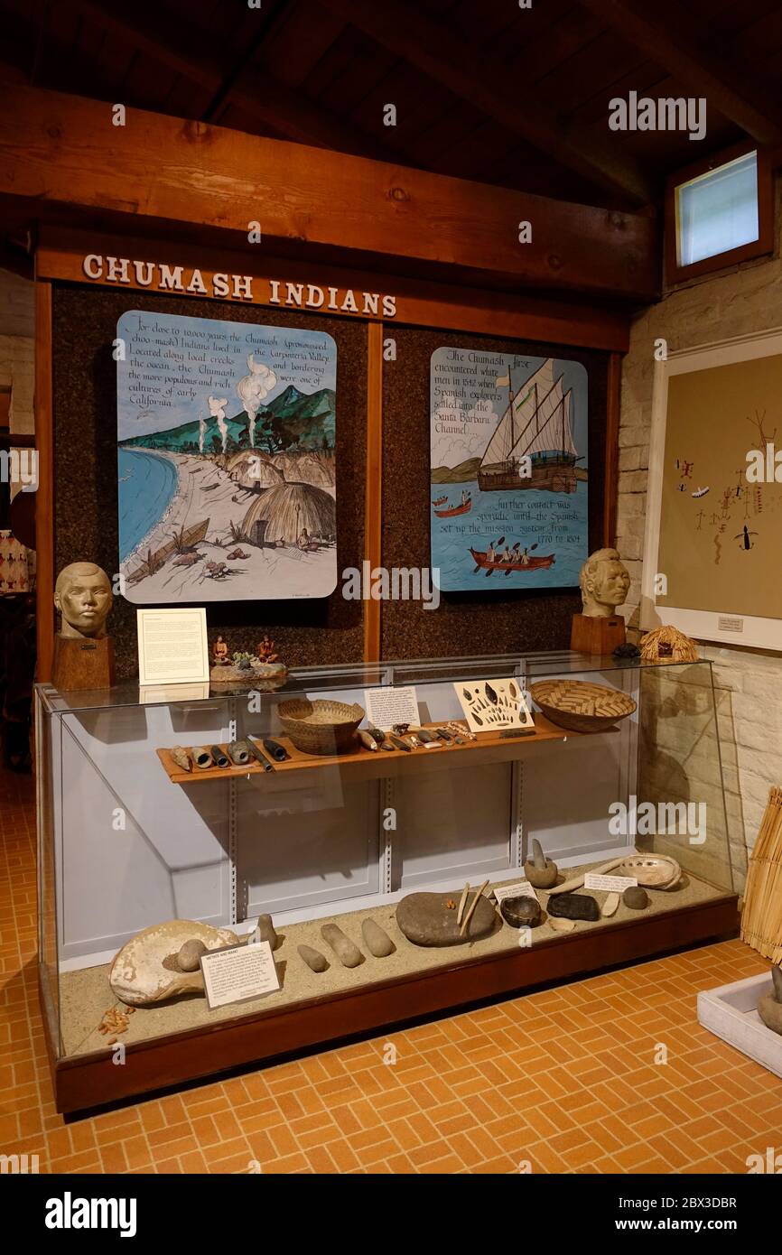 Native american museum artifact hi-res stock photography and images - Alamy