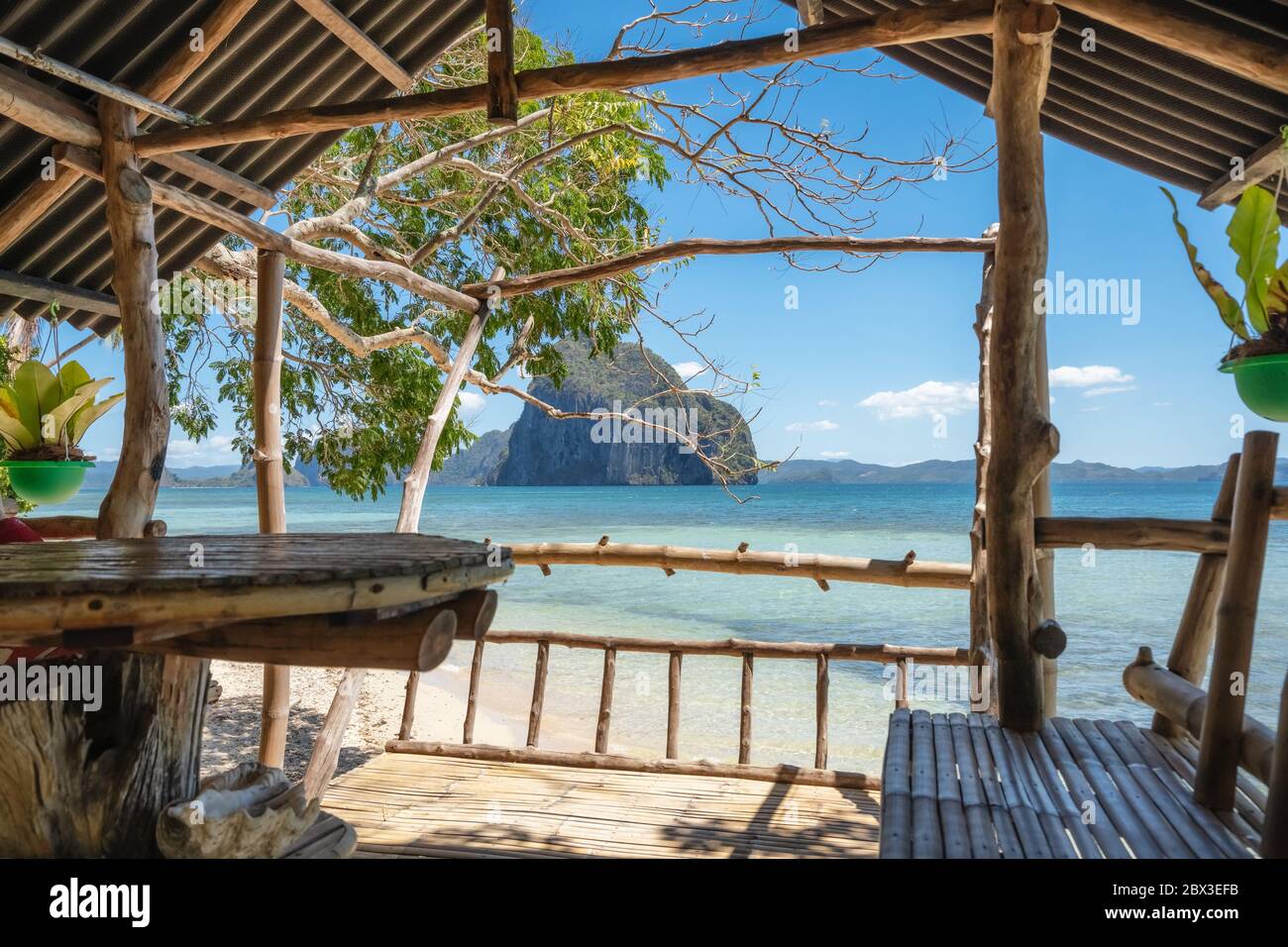 Beautiful Las Cabanas Beach. Veranda made entirely of wood. El Nido ...