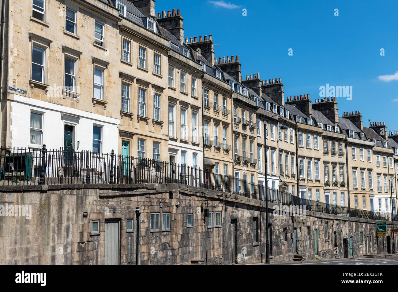Stone terraced houses hi-res stock photography and images - Alamy