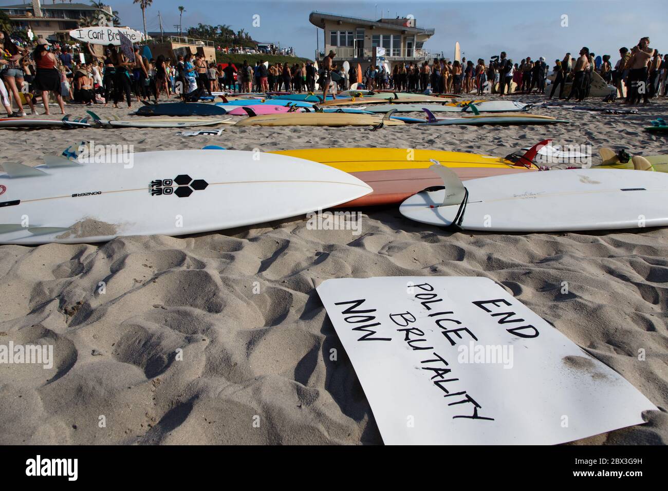 A Black Lives Matter protest at Moonlight Beach in Encinitas ...