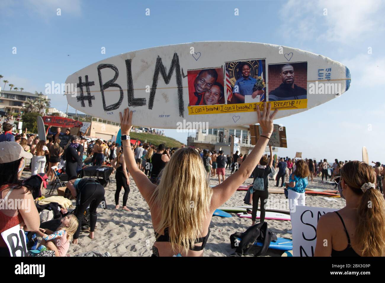 A Black Lives Matter protest at Moonlight Beach in Encinitas ...