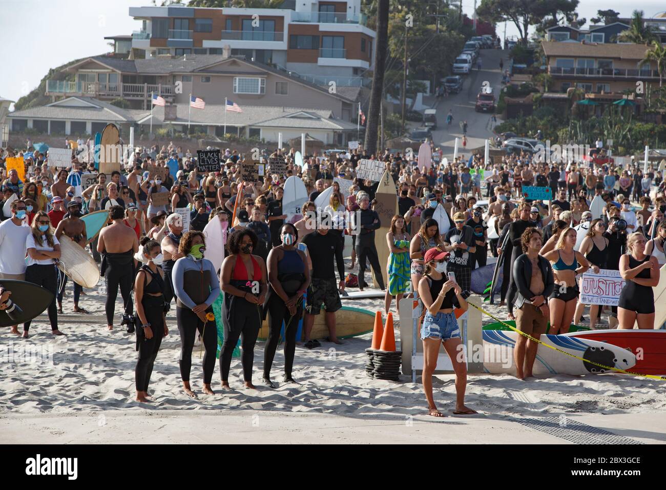 A Black Lives Matter protest at Moonlight Beach in Encinitas ...
