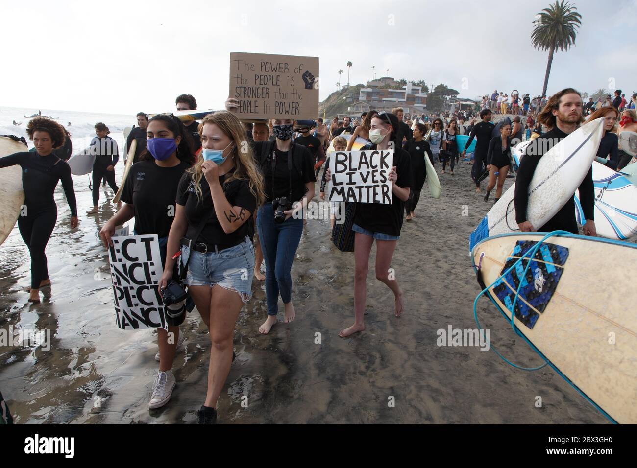 A Black Lives Matter protest at Moonlight Beach in Encinitas ...
