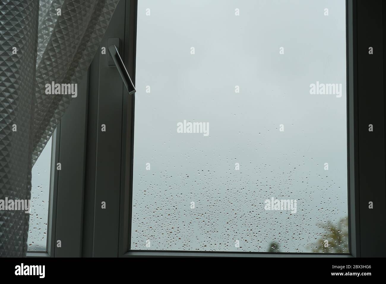 House design for heavy rain hi-res stock photography and images - Alamy