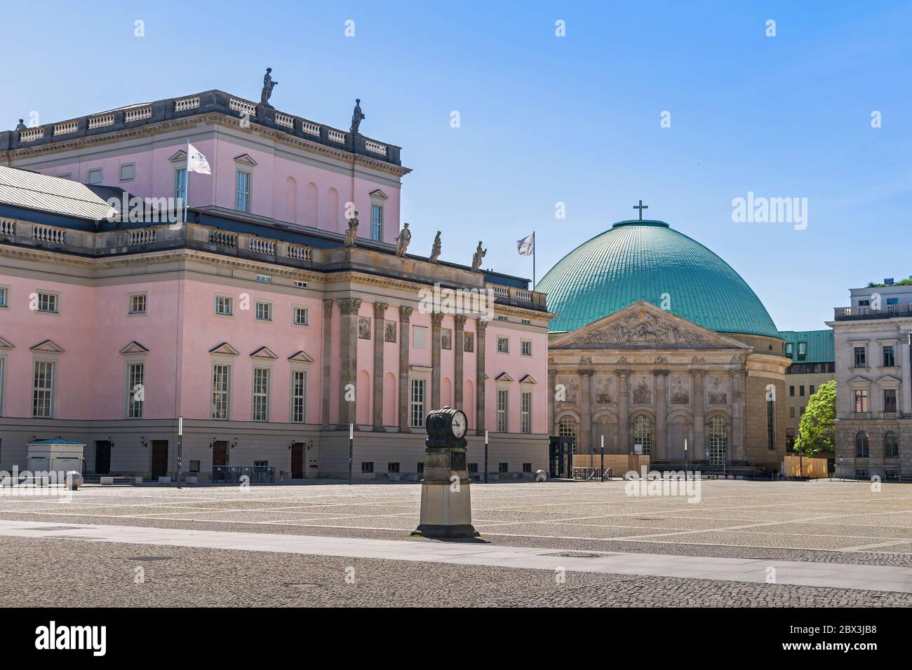 Opernplatz Berlin High Resolution Stock Photography and Images - Alamy