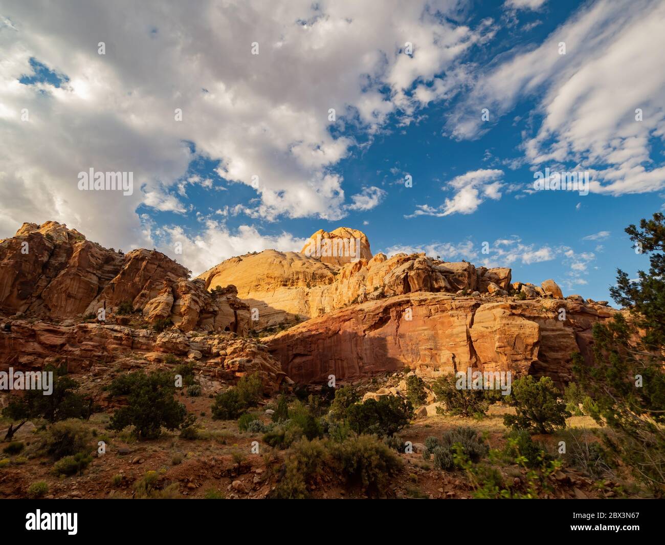 Sunset view of the Golden Throne of Capitol Reef National Park visitor ...