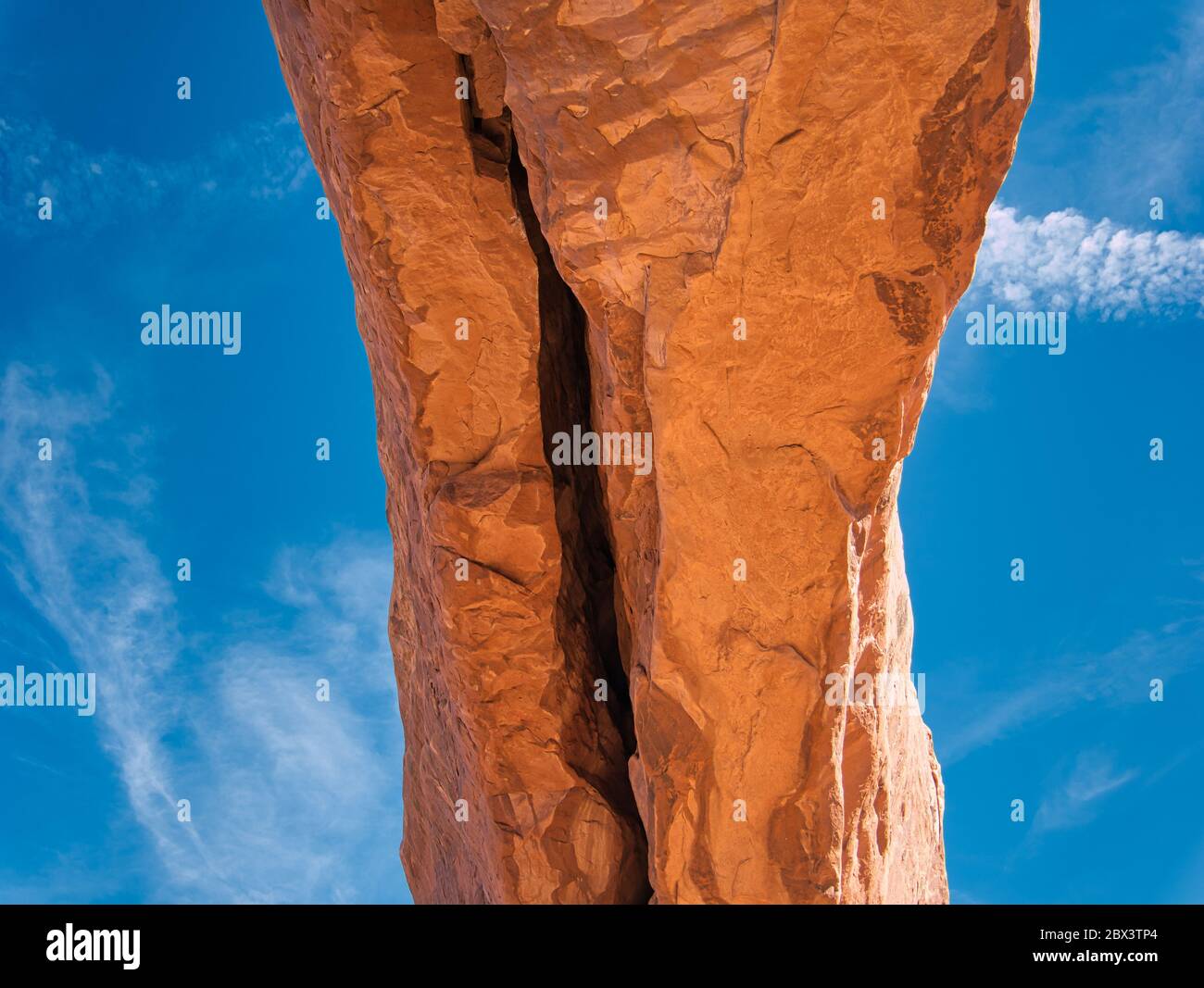 Split tone colors hi-res stock photography and images - Alamy