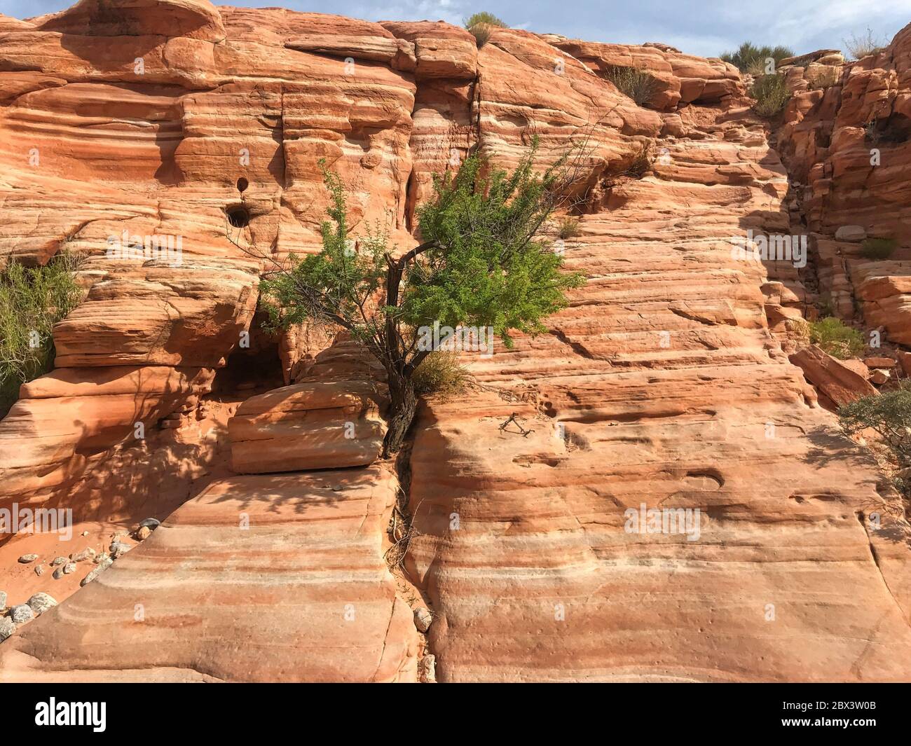 Striped rock formations hi-res stock photography and images - Alamy