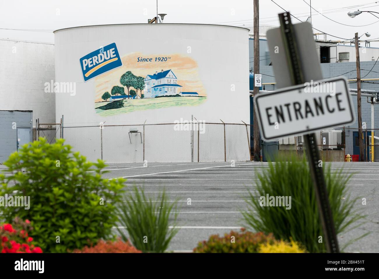 Perdue logo hi-res stock photography and images - Alamy