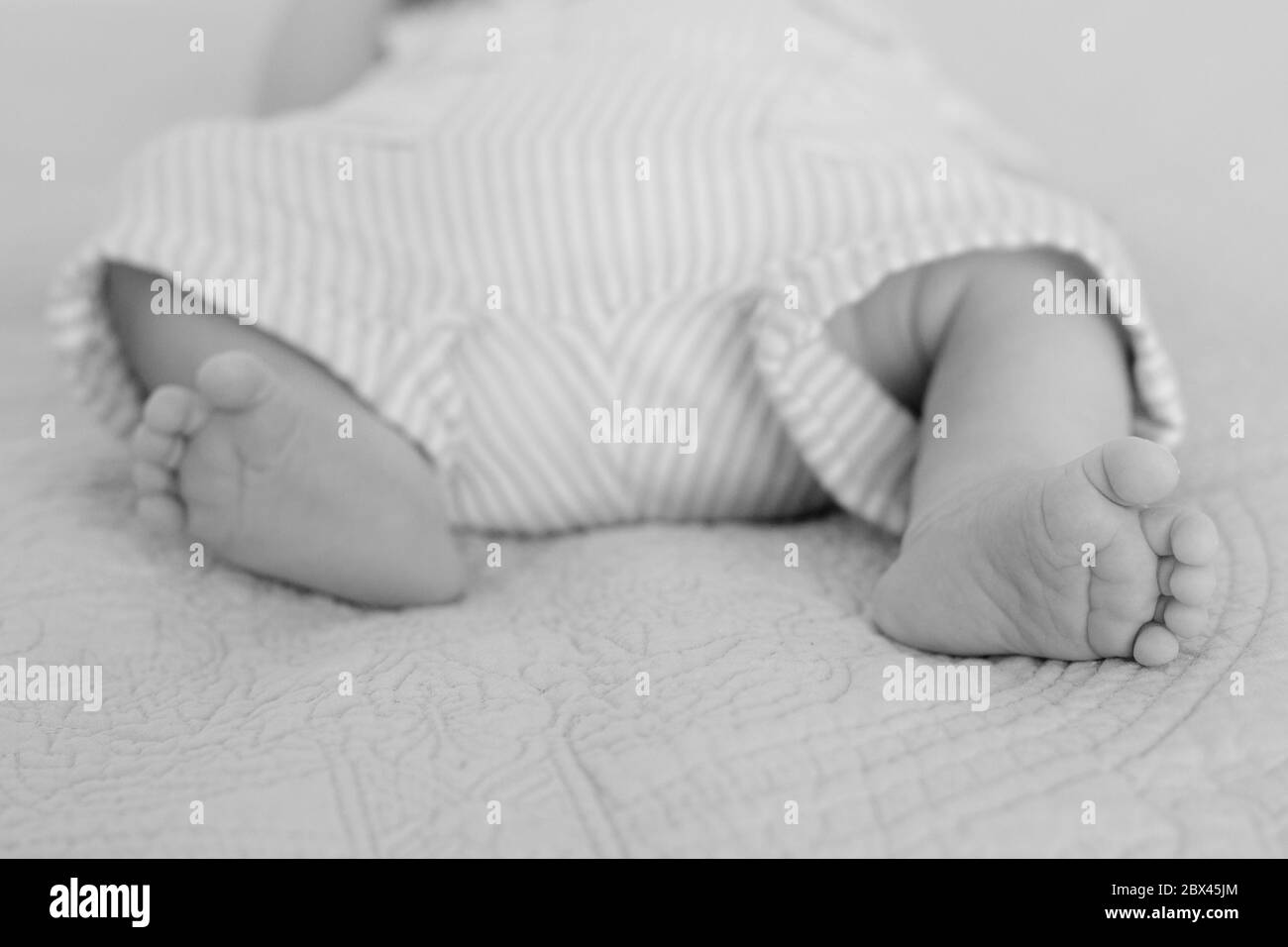 Boy feet hi-res stock photography and images - Alamy