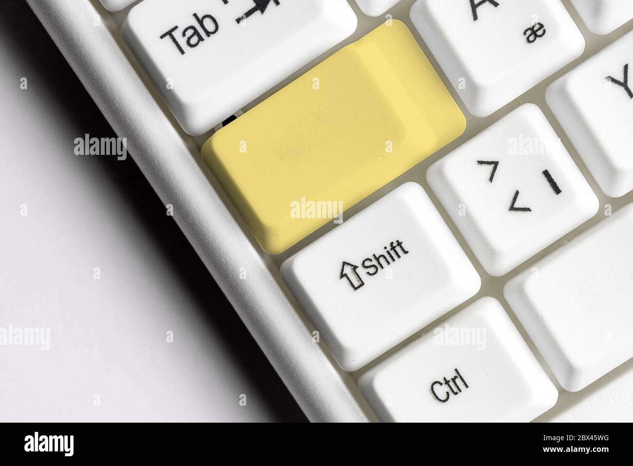 Pc Keyboard Key With Empty Note Paper Above Copy Space Stock Photo - Alamy