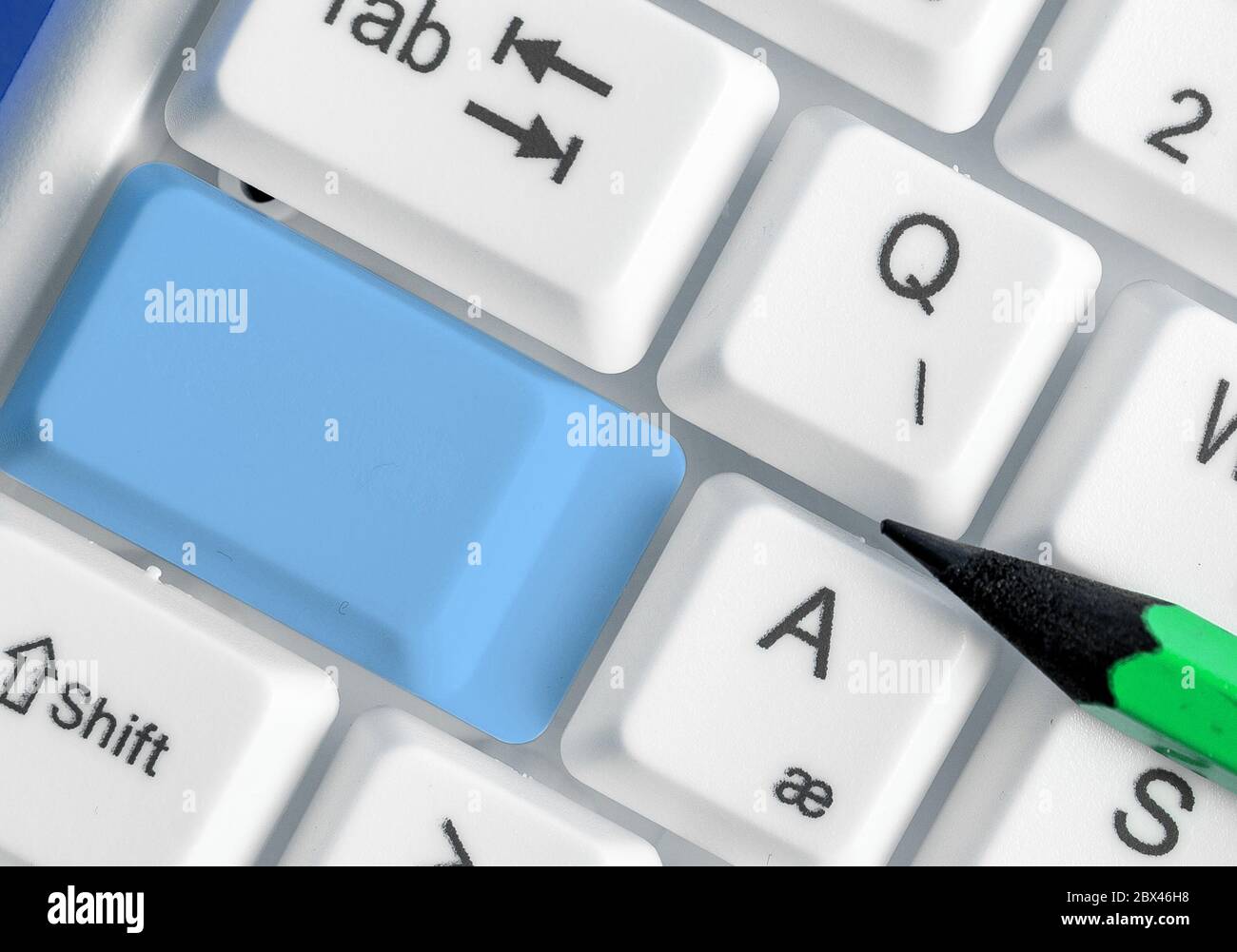 Pc Keyboard Key With Empty Note Paper Above Copy Space Stock Photo - Alamy