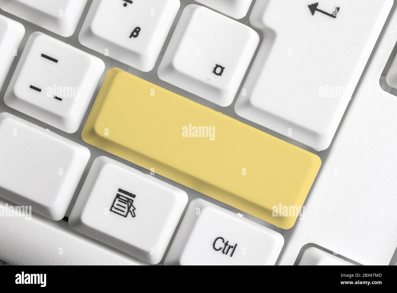 Pc Keyboard Key With Empty Note Paper Above Copy Space Stock Photo - Alamy
