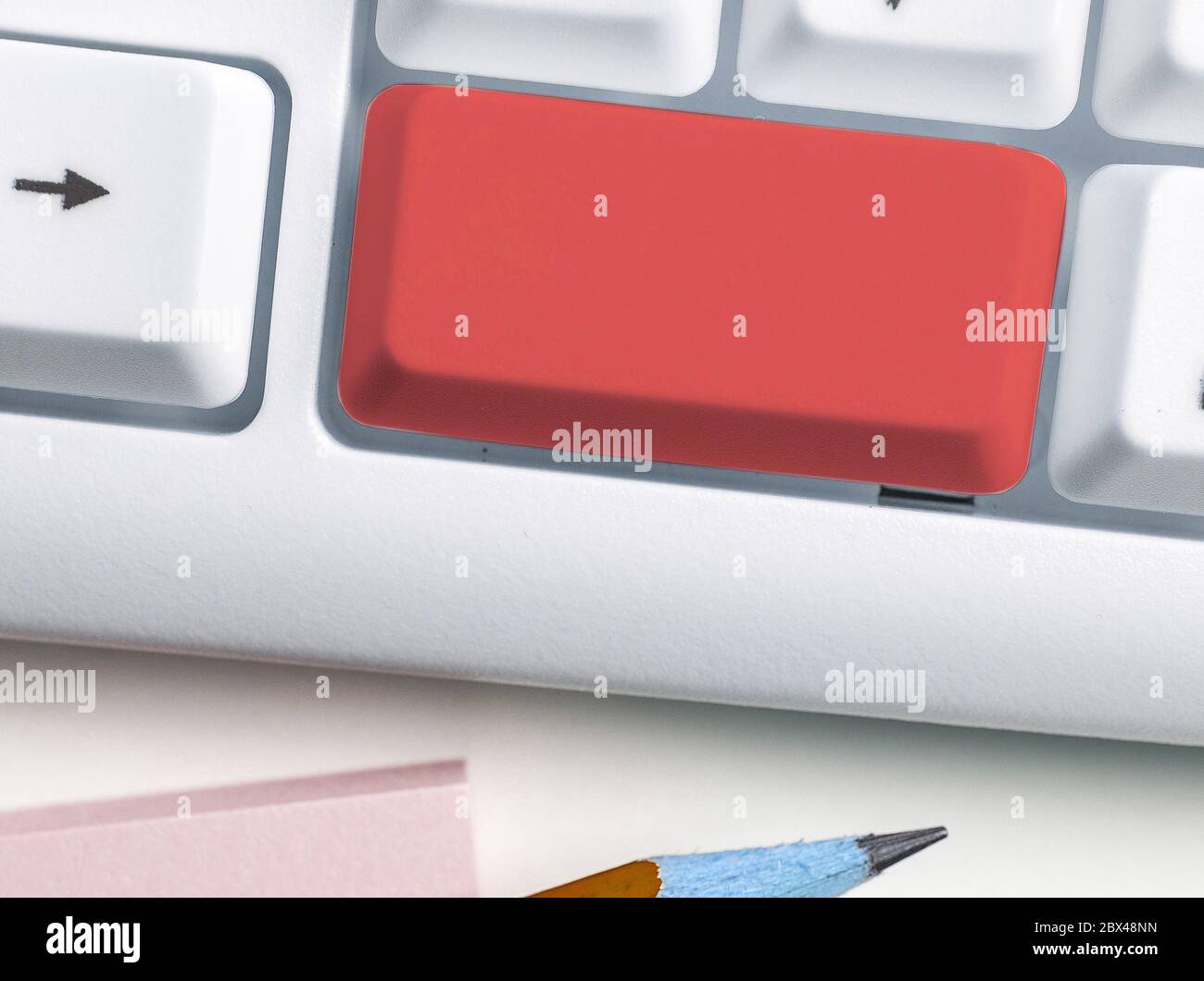 Pc Keyboard Key With Empty Note Paper Above Copy Space Stock Photo - Alamy