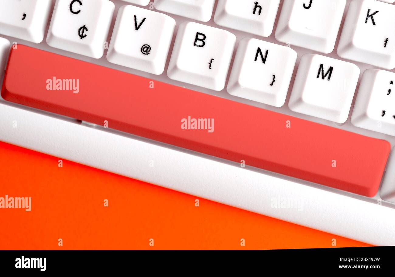 White Pc Keyboard With Empty Note Paper Above White Key Copy Space ...